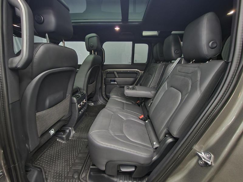 Used Land Rover Defender 110 D350 X-Dynamic HSE for sale in Gauteng ...