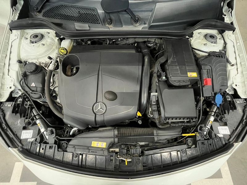 Used Mercedes-Benz GLA 200 CDI Auto for sale in Gauteng - Cars.co.za ...