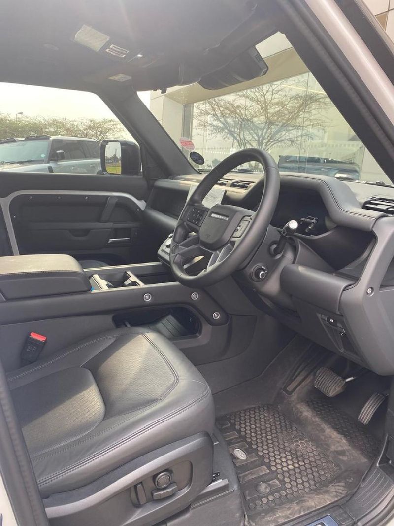 Used Land Rover Defender 110 D350 X-Dynamic HSE for sale in North West ...