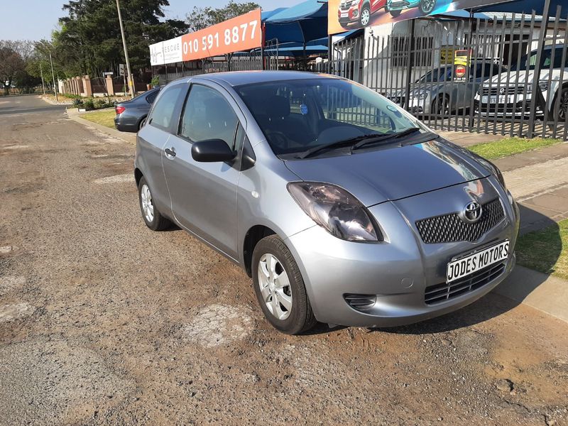 Used Toyota Yaris T1 3-dr for sale in Gauteng - Cars.co.za (ID::10508777)