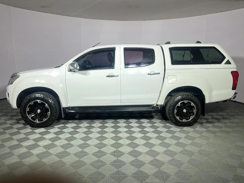 Used Isuzu KB 300 D-Teq LX Auto Double-Cab for sale in North West ...