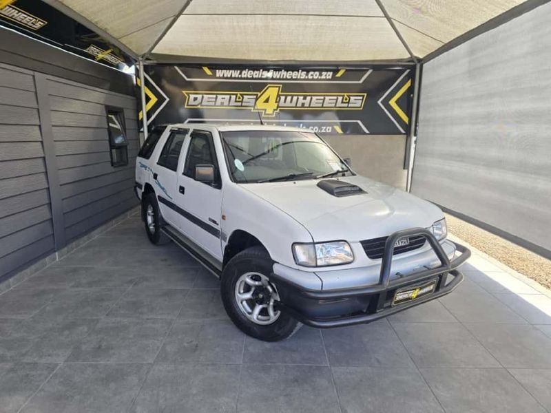 Used Isuzu Frontier 280 DT LE for sale in Western Cape - Cars.co.za (ID ...