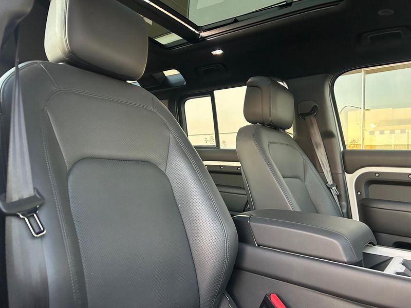 Used Land Rover Defender 110 D350 X-Dynamic HSE for sale in Gauteng ...