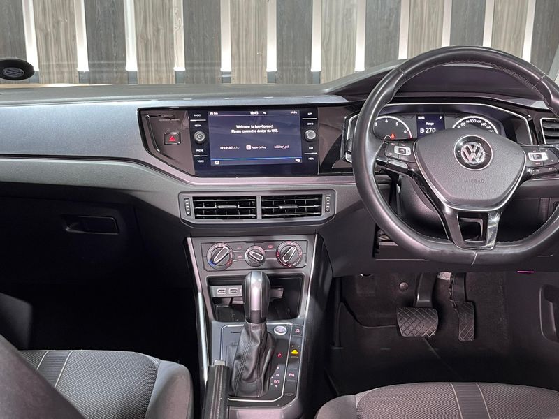 Used Volkswagen Polo R Line Highline Dsg for sale in Gauteng - Cars.co ...