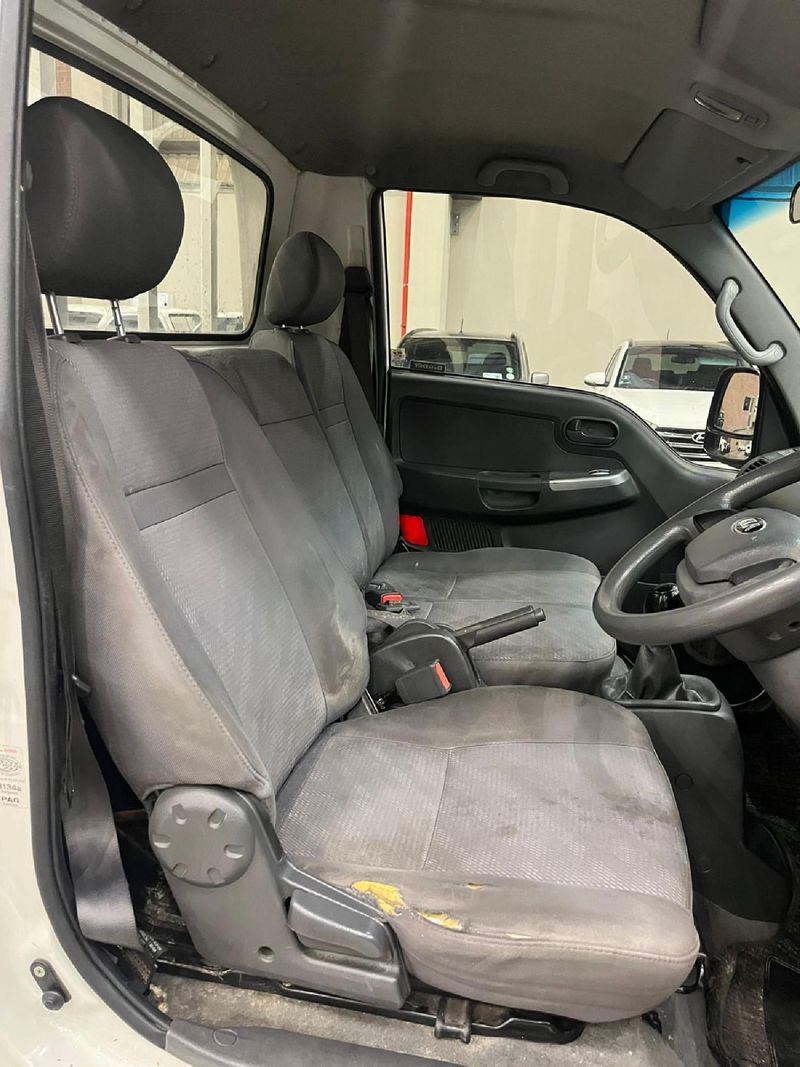 Used Kia K-Series Pick-Up K 2700 Workhorse Single-Cab for sale in ...