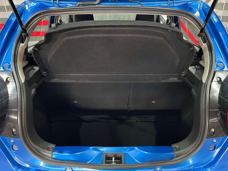 Used Toyota Vitz 1.0 XR for sale in Gauteng - Cars.co.za (ID::10555542)