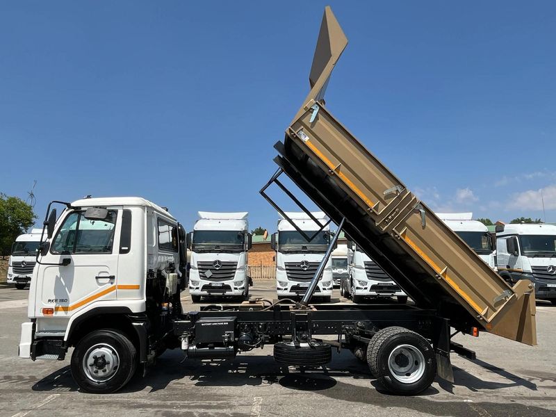 Used UD Trucks Kuzer RKE150 (M04) 4X2 F/C C/C for sale in Gauteng ...