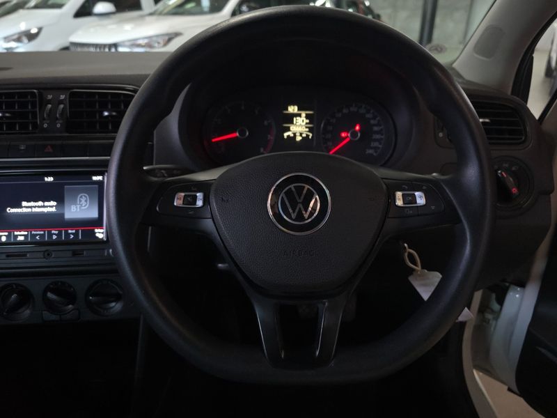 Used Volkswagen Polo Vivo 1.4 Mswenko 5-dr for sale in Gauteng - Cars ...