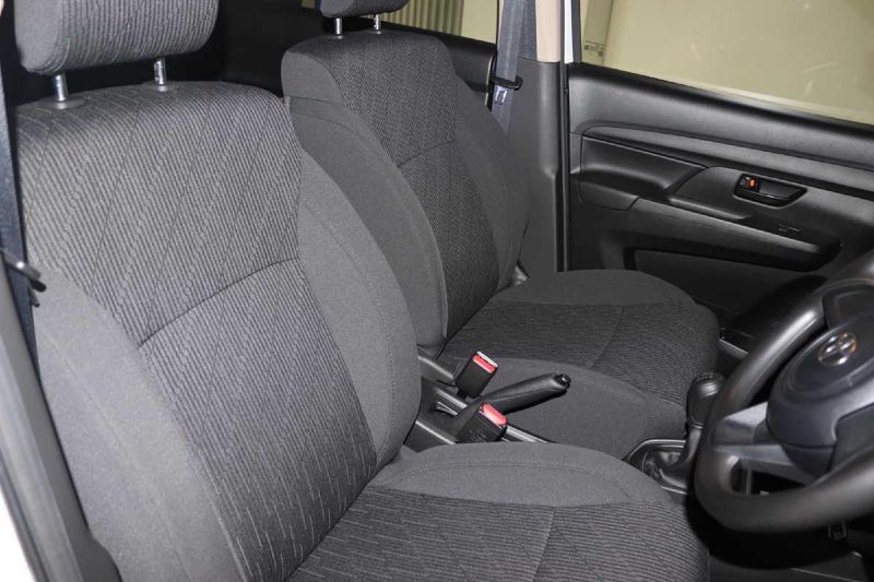 Used Toyota Rumion 1.5 S for sale in Gauteng - Cars.co.za (ID::10587137)