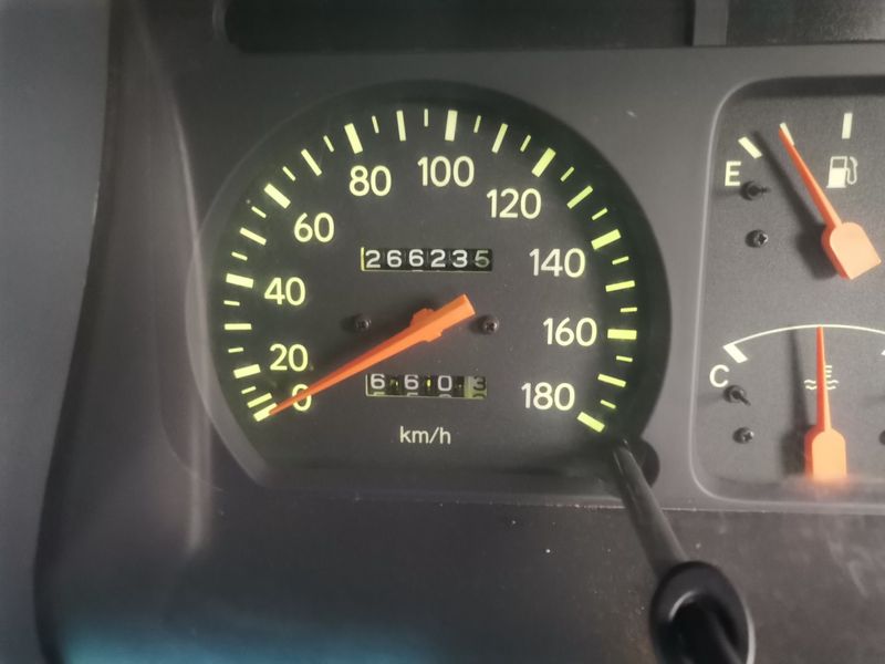 Used Toyota Condor 2400i Estate TE for sale in Gauteng - Cars.co.za (ID ...