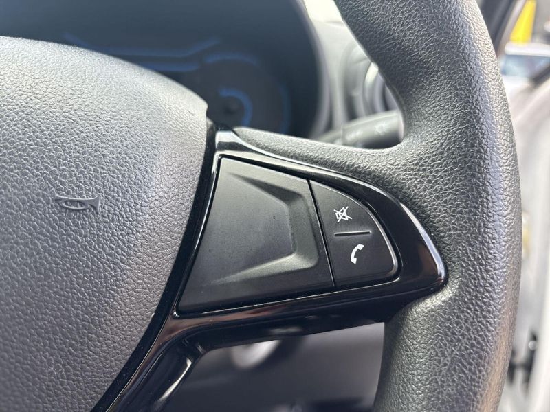 Used Renault Kwid 1.0 Climber Auto for sale in Gauteng - Cars.co.za (ID ...
