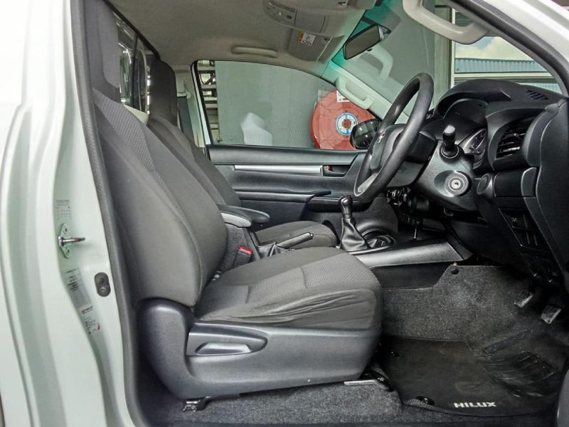 Used Toyota Hilux 2.4 GD-6 Raised Body SRX Single-Cab for sale in ...