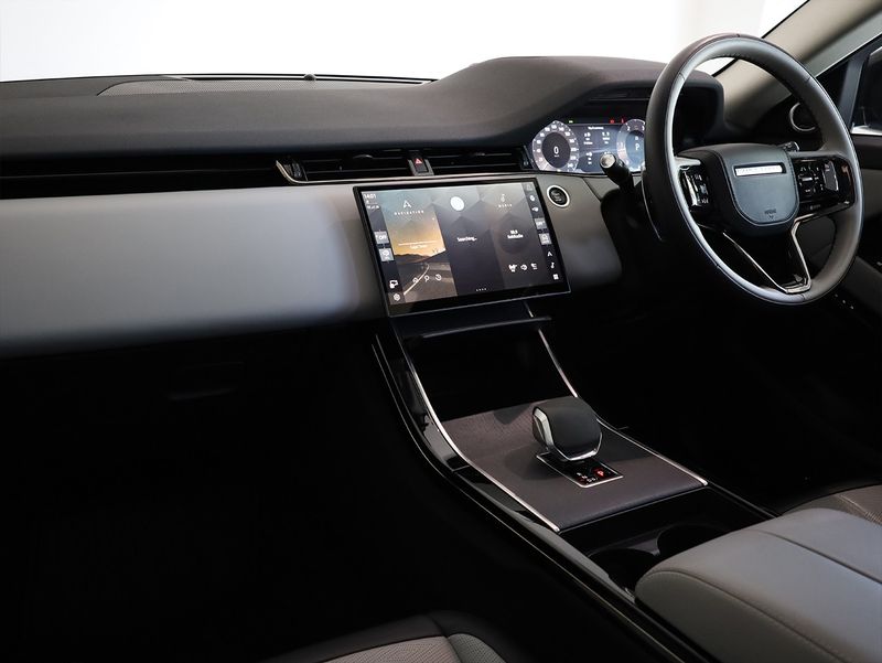 Used Land Rover Range Rover Evoque 2.0D HSE R-Dynamic | D200 (147kW ...