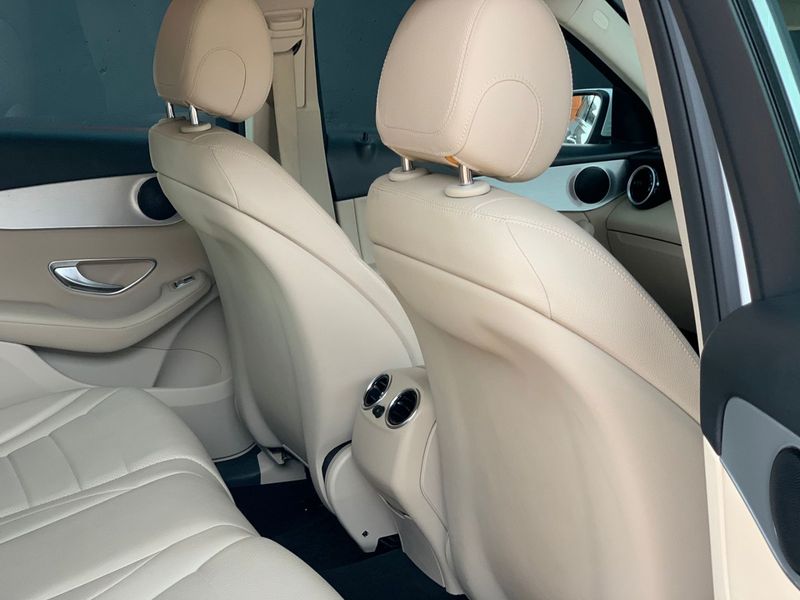 Used Mercedes-Benz GLC 250d for sale in Gauteng - Cars.co.za (ID::10645643)