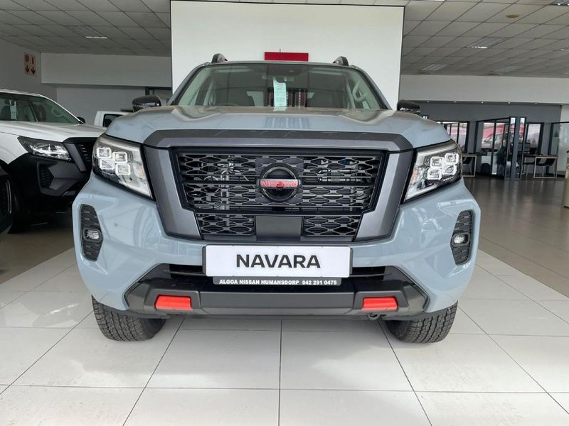 Used Nissan Navara 2.5 DDTi PRO-4X 4X4 Auto Double-Cab for sale in ...