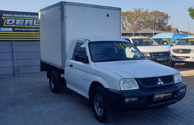 Used Mitsubishi Colt 2000i HiLine LWB Single-Cab for sale in Western ...