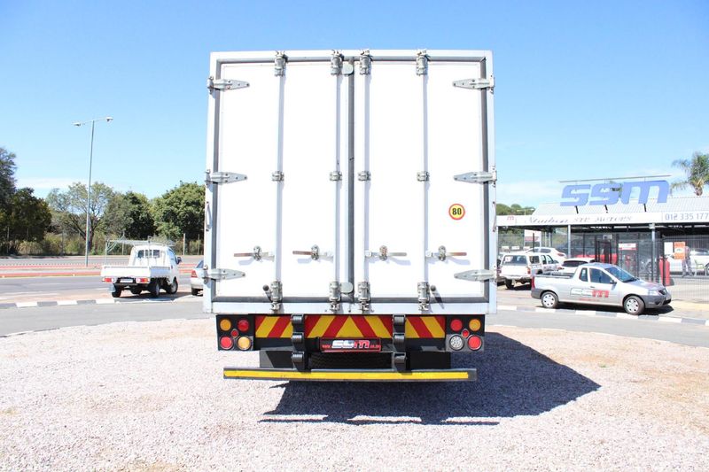 Used Fuso Canter Fe8 150 F C C C Auto For Sale In Gauteng Za