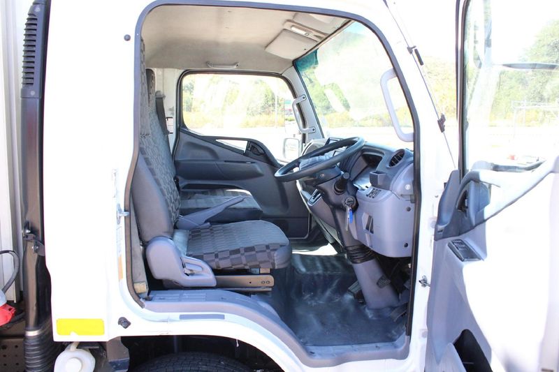 Used Fuso Canter Fe8 150 F C C C Auto For Sale In Gauteng Za