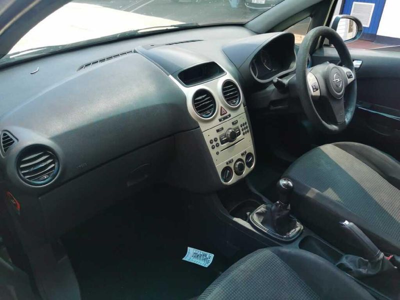 Used Opel Corsa 1.4 Essentia 5-dr for sale in Western Cape - Cars.co.za ...