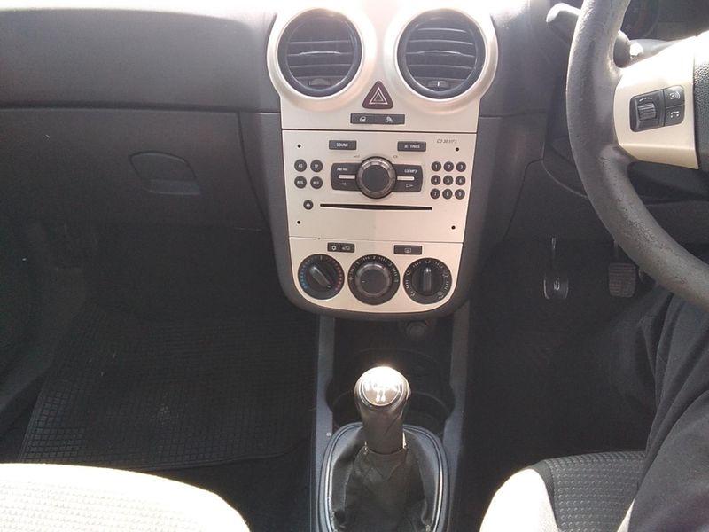 Used Opel Corsa 1.4 Essentia 5-dr for sale in Western Cape - Cars.co.za ...