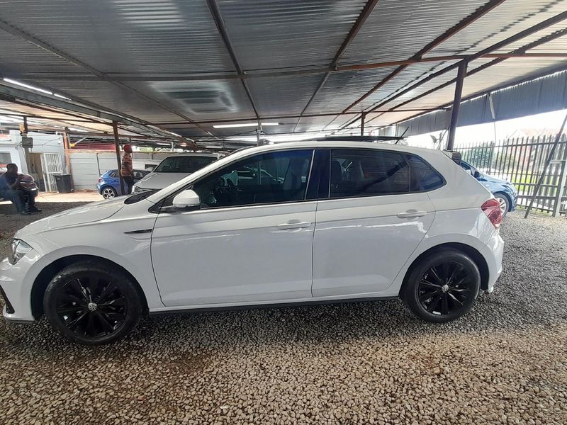 Used Volkswagen Polo GP 1.0 TSI R-Line Auto for sale in Gauteng - Cars ...