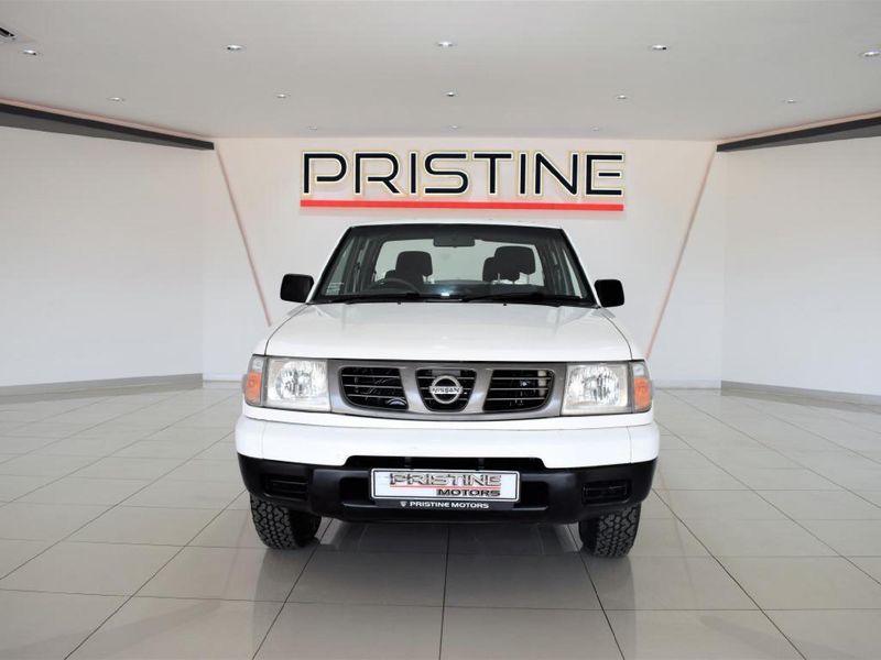 Used Nissan Hardbody 2700D 4x2 Double-Cab for sale in Gauteng - Cars.co ...