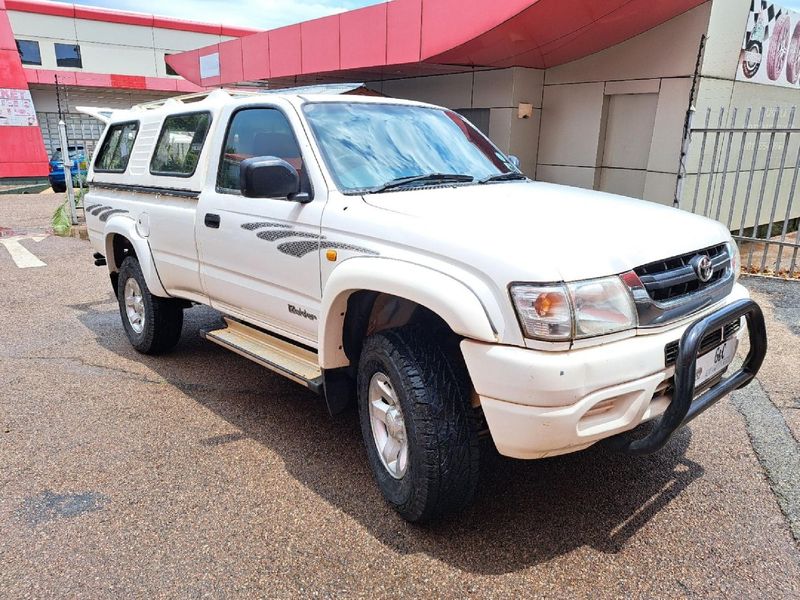 Used Toyota Hilux 2700i Raider Raised Body Single-Cab for sale in ...