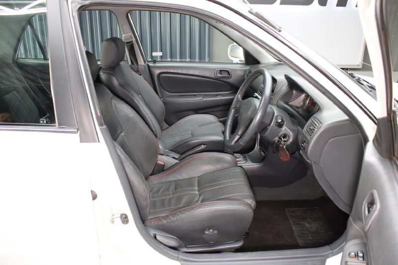 Used Toyota Corolla RXi for sale in Gauteng - Cars.co.za (ID::8460290)