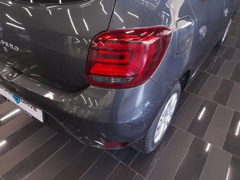 Used Renault Sandero 900T Expression for sale in Kwazulu Natal - Cars ...