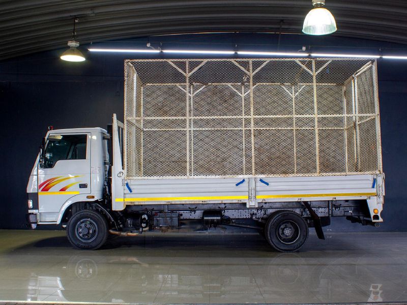 Used TATA LPT 813 EX2 F/C C/C for sale in Gauteng - Cars.co.za (ID ...