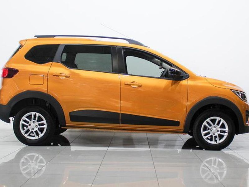 New Renault Triber 1.0 Expression for sale in Kwazulu Natal - Cars.co ...