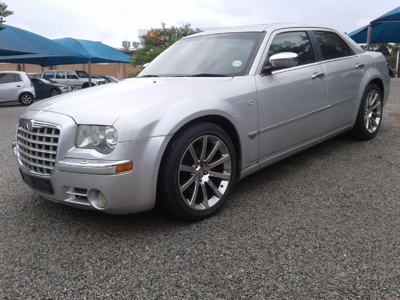 Used Chrysler 300C 5.7 Hemi V8 Auto for sale in Gauteng - Cars.co.za ...