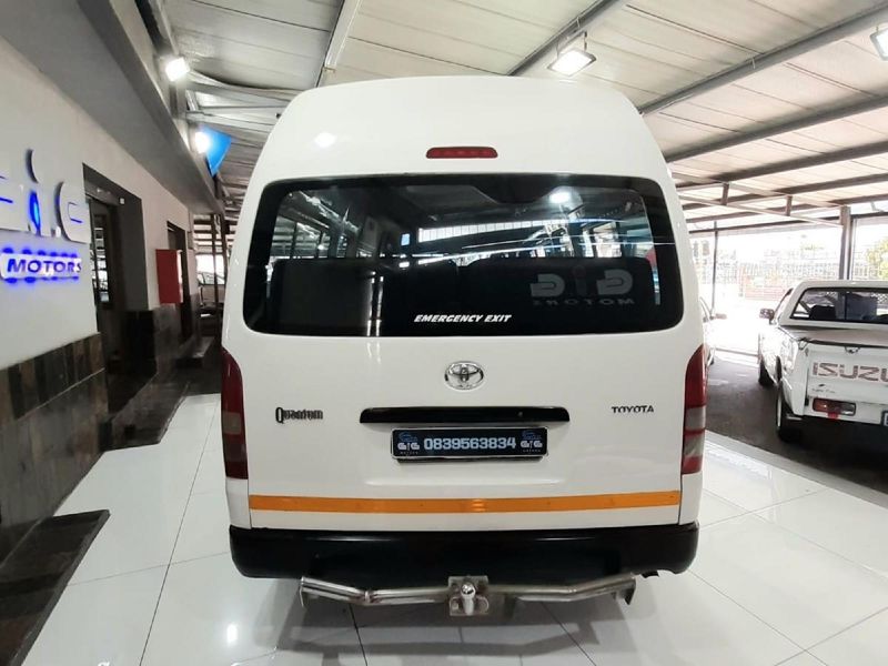 Used Toyota Quantum 2.7 Sesifikile 14-seater Taxi for sale in Gauteng ...