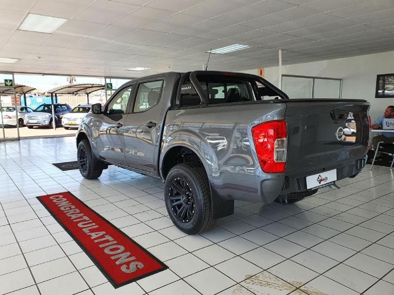 New Nissan Navara 2.5 DDTi SE Plus Auto Double-Cab for sale in Gauteng ...