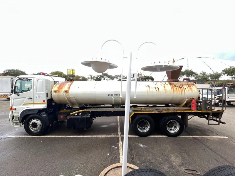 Used Hino 500 2836 (DU5) 6X4 LWB F/C C/C for sale in Gauteng - Cars.co ...