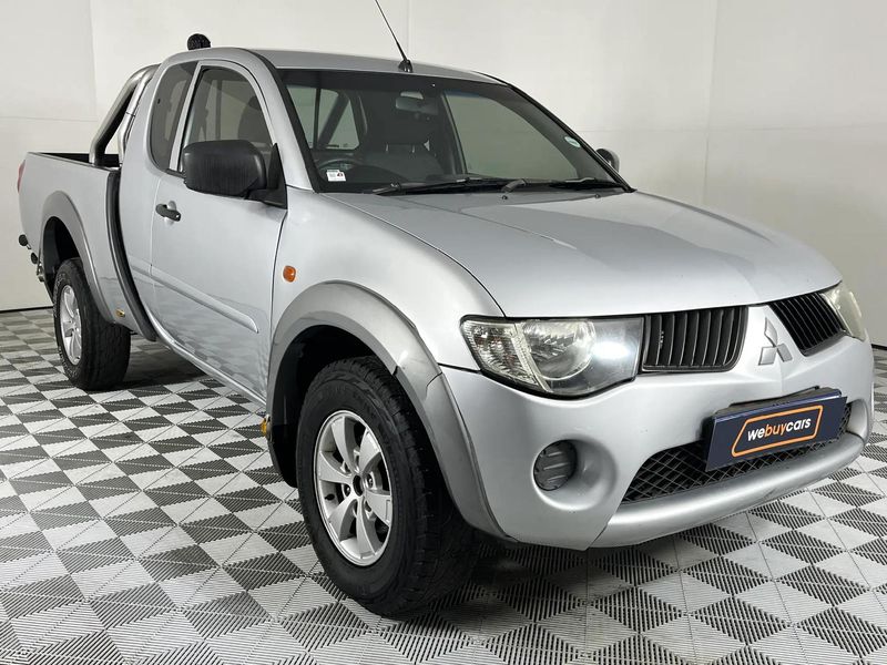 Used Mitsubishi Triton 3.5 MPi ClubCab Single-Cab for sale in Gauteng ...