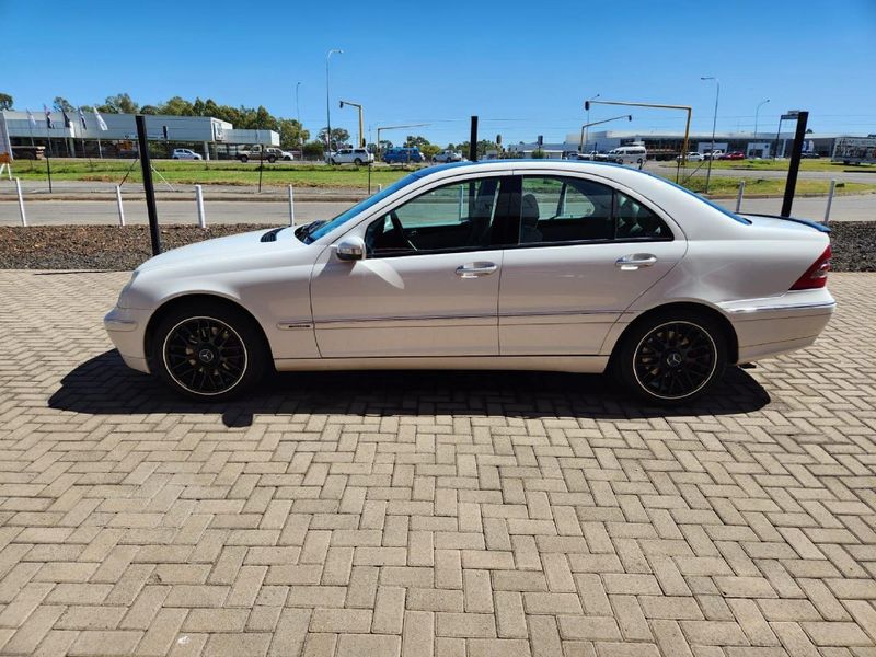 Used Mercedes-Benz C-Class C 270 CDi Elegance Auto for sale in Gauteng ...