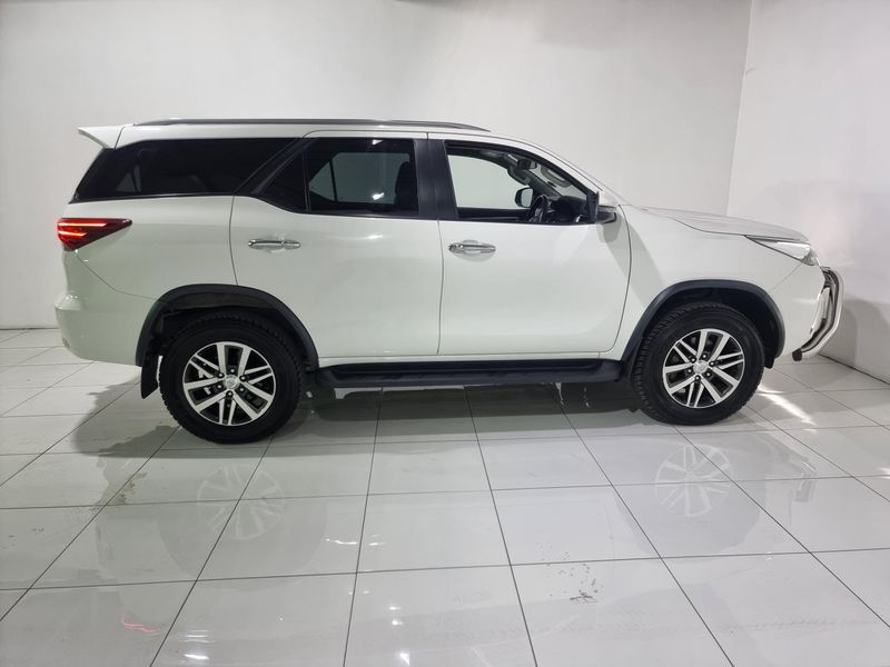 Used Toyota Fortuner 2.8 GD-6 Epic Auto for sale in Gauteng - Cars.co ...