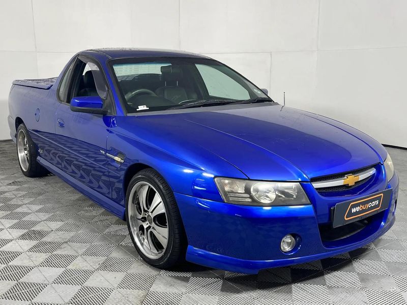 Used Chevrolet Lumina 5.7 SS Ute Auto for sale in Western Cape - Cars ...