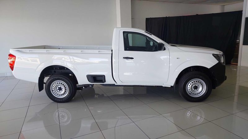 Used Nissan Navara 2.5 DDTi SE Single-Cab for sale in Northern Cape ...
