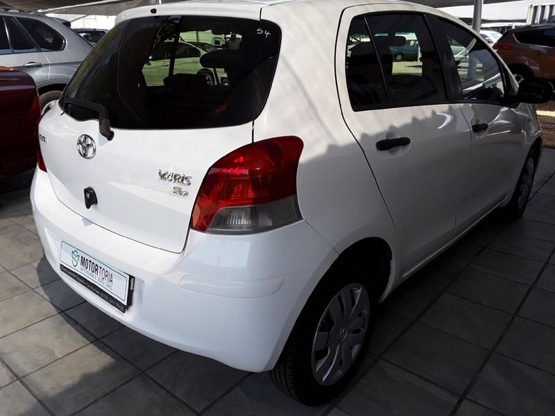 Used Toyota Yaris Zen3 ACS 5-dr for sale in Gauteng - Cars.co.za (ID ...