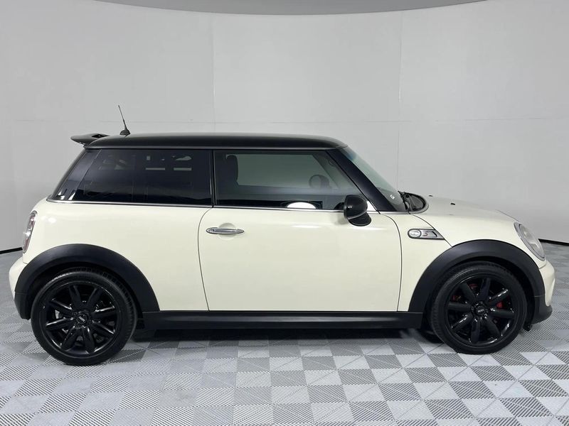 Used MINI Hatch Cooper S Auto for sale in Kwazulu Natal - Cars.co.za ...