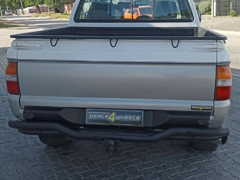 Used Mitsubishi Colt 3000 V6 Double-Cab for sale in Eastern Cape - Cars ...