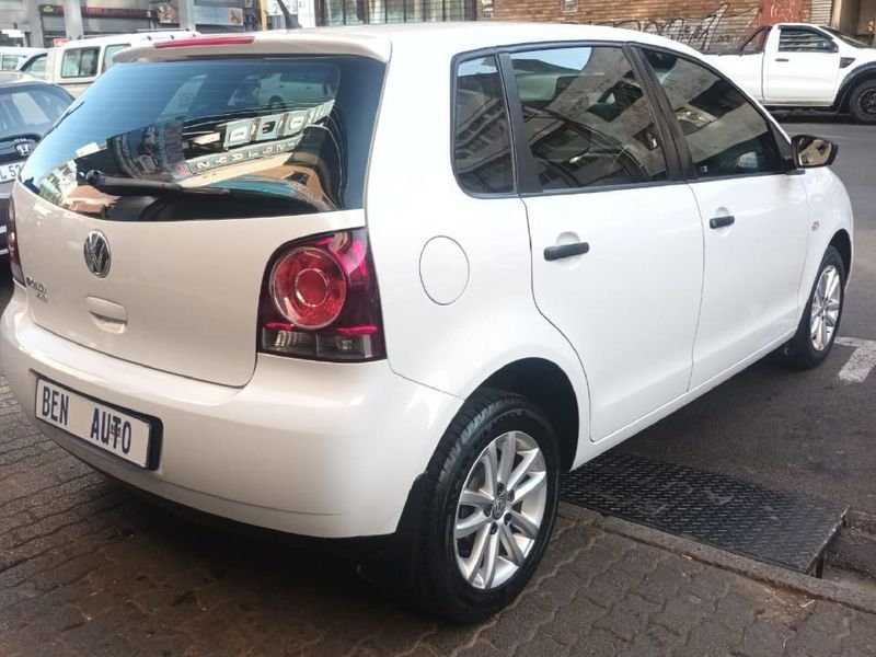 Used Volkswagen Polo Vivo 1.4 5-dr for sale in Gauteng - Cars.co.za (ID ...