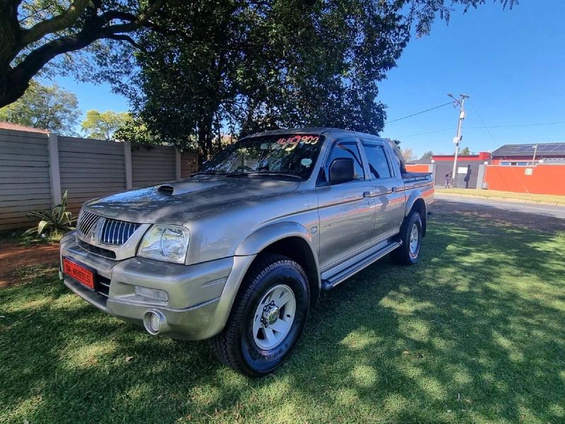 Used Mitsubishi Colt 2400i Rodeo 4x2 Double-Cab for sale in Gauteng ...