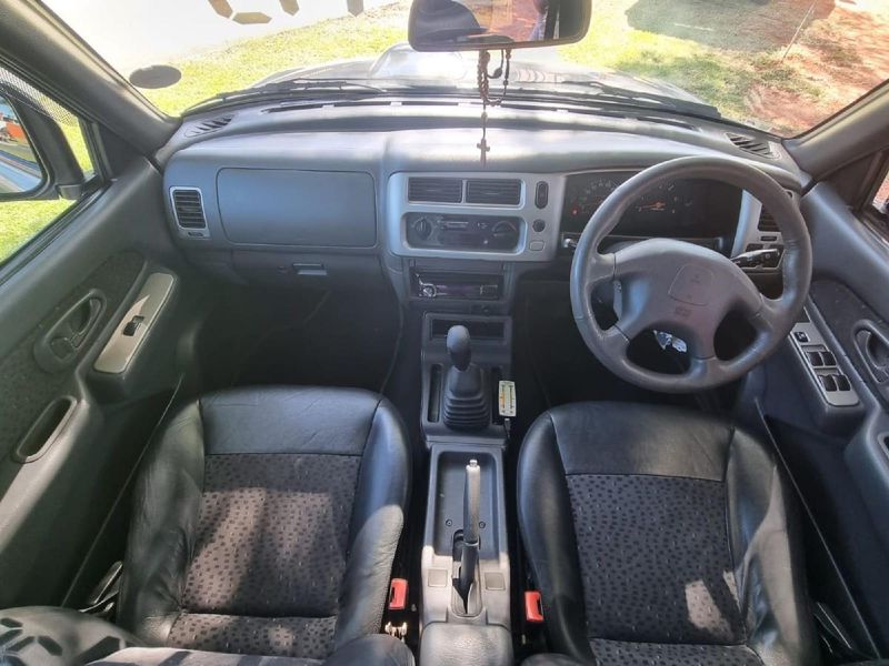 Used Mitsubishi Colt 2400i Rodeo 4x2 Double-Cab for sale in Gauteng ...