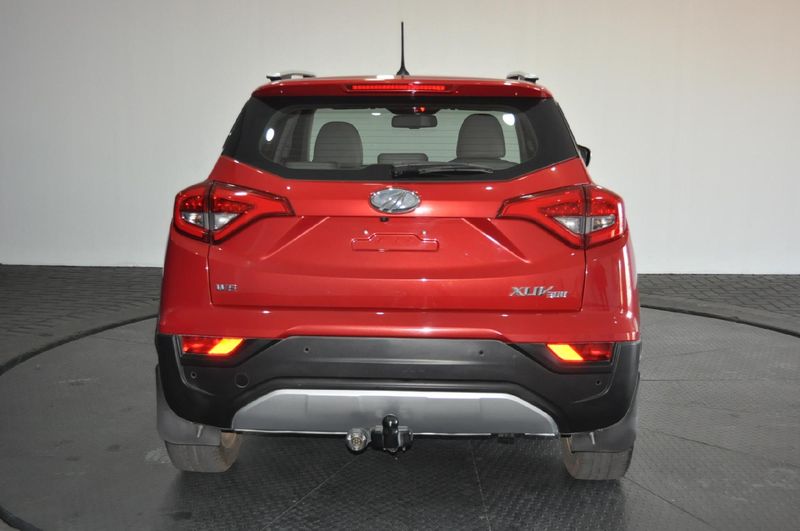 Used Mahindra XUV 300 1.5D | W8 for sale in Gauteng - Cars.co.za (ID ...