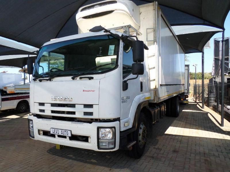 Used Isuzu FTR 850 AMT F/C C/C for sale in Gauteng - Cars.co.za (ID::8809979)