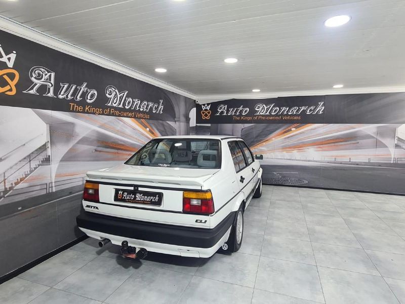 Used Volkswagen Jetta 2.0 CLI 8v Executive for sale in Western Cape ...