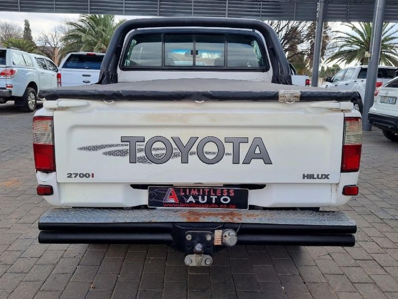 Used Toyota Hilux 2700i Raider Raised Body Double-Cab for sale in North ...